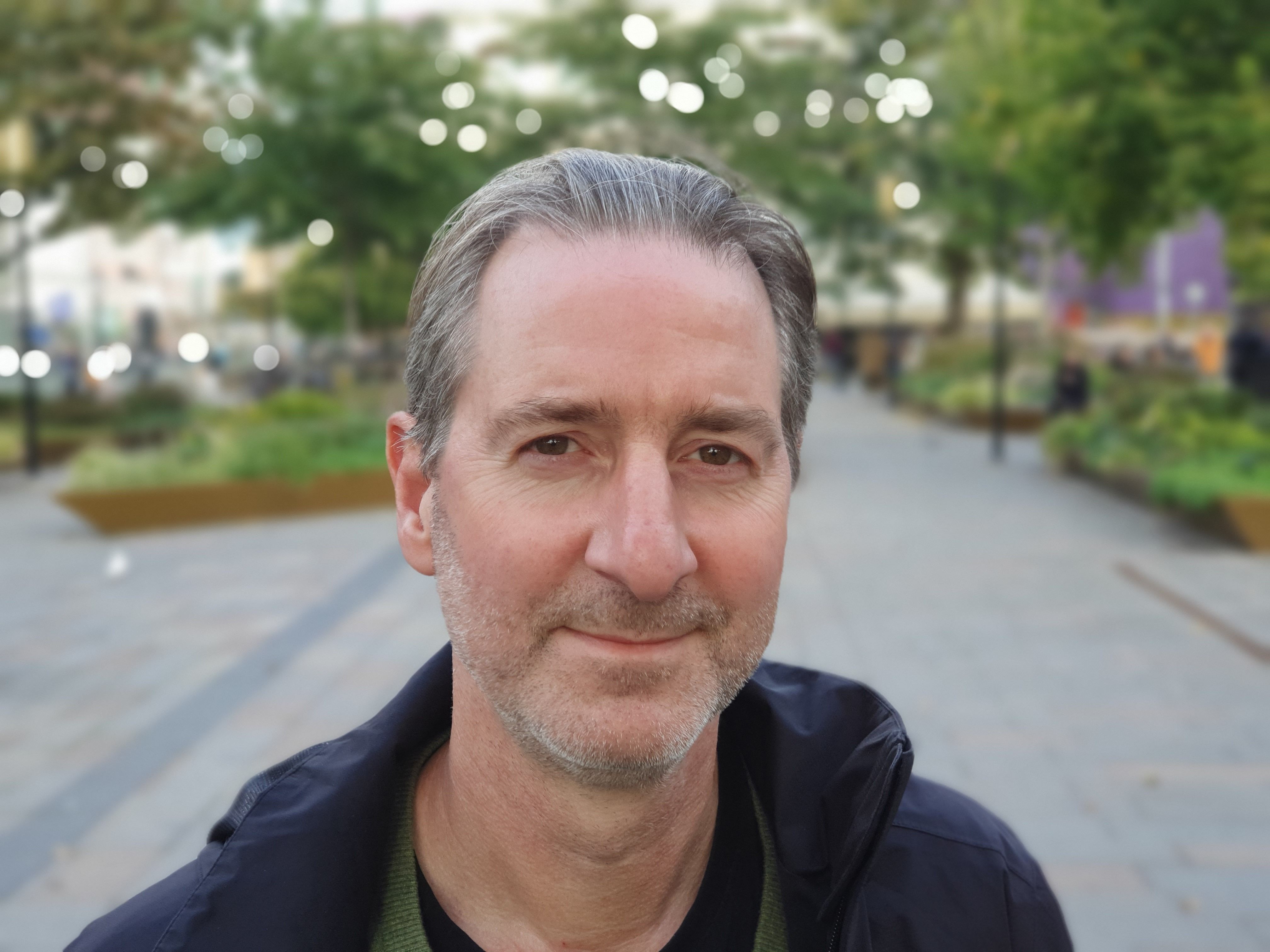 Lapidus klär av den svenska vårdindustrin | Arbetaren